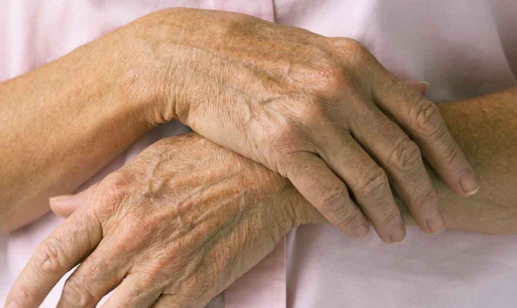 Living with Essential Tremor | YourCareEverywhere